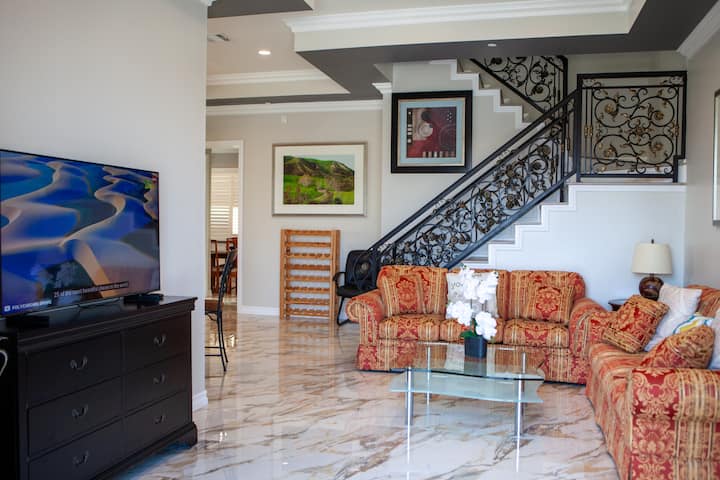 5br Luxury Vacation Home Near Disney And Knotts - Huntington Beach, CA