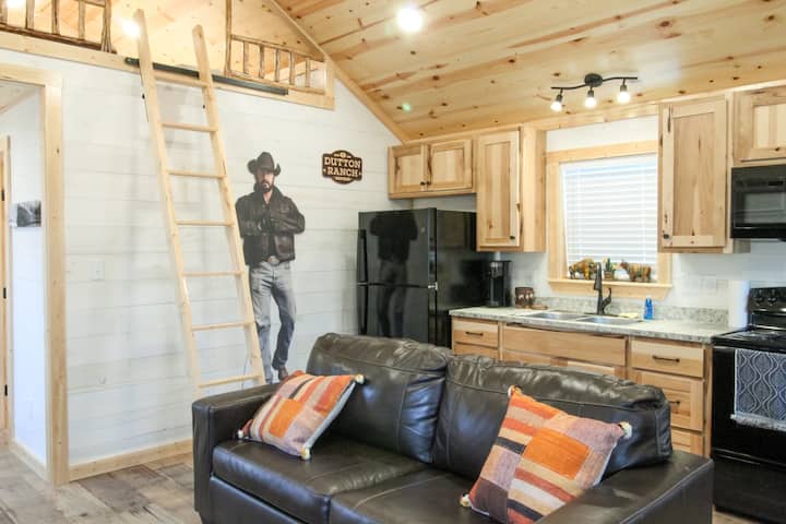 Cabin W/ Private Pond, Porch | Yellowstone Themed - Livingston, TX