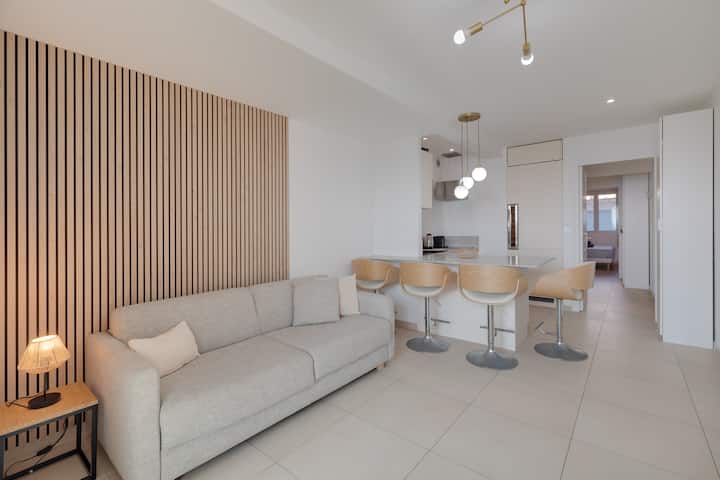 Luxueux T2 Front De Mer - Antibes