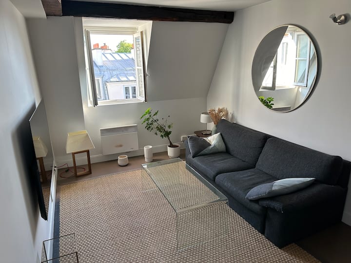 Cozy Apartment On Rue Du Bac! - Paris 7e Arrondissement