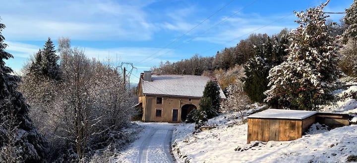 Ferme Au Calme En Altitude Vue - Lac Blanc