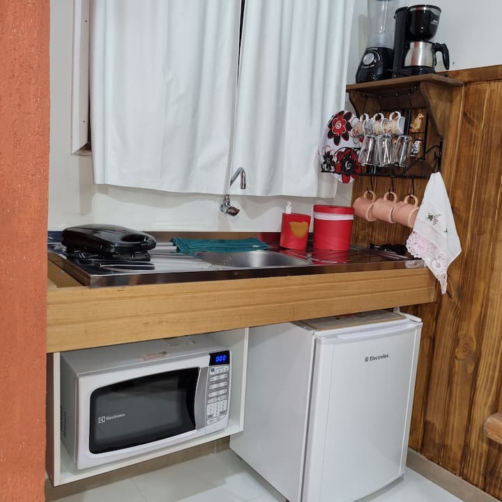 Refúgio Pinheiros - Suíte 1 Com Cozinha E Piscina. - Itatiaia