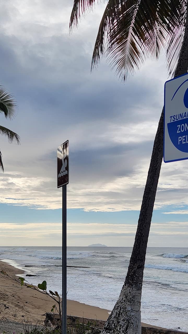 Coastal Home In Aguada. A/c, Steps From Beach! - Aguada