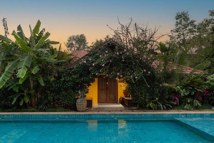 Orchid Tree - Parijatha - Pet Friendly - Malur