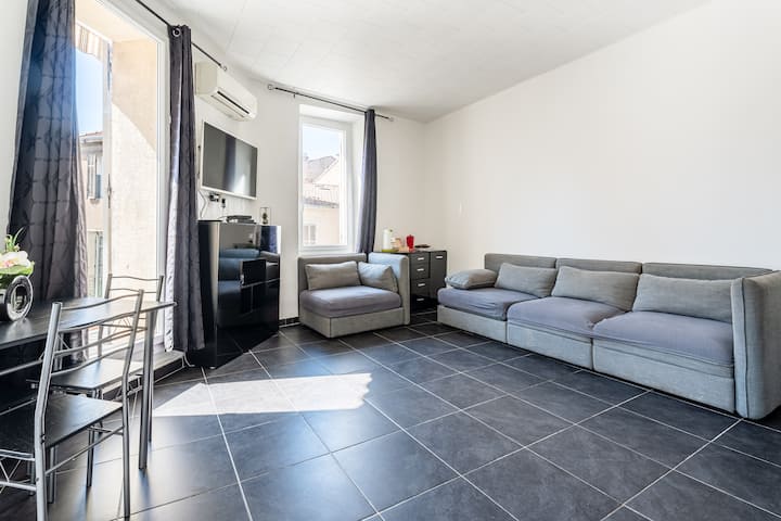 Confortable Appartement 3 Chambres - Marseille
