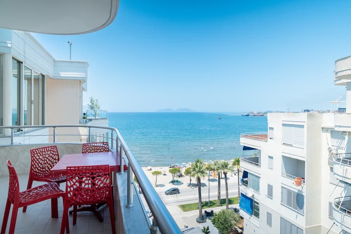 Top-floor Apartment With Sea View - Vlorë