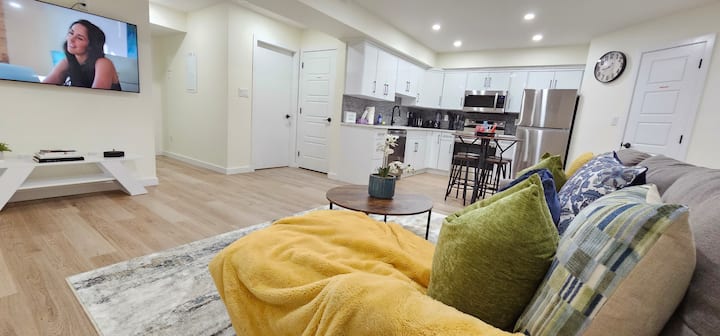 Bibby Suites - Saskatoon