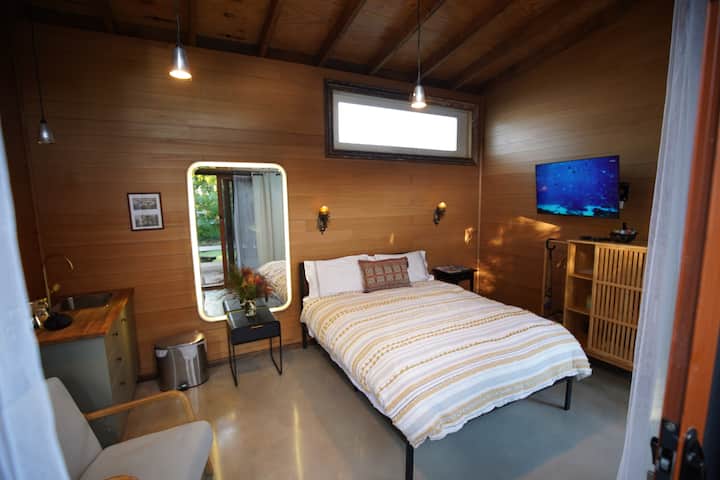 The Studio West Winds.  A Couples Getaway - Sanctuary Point