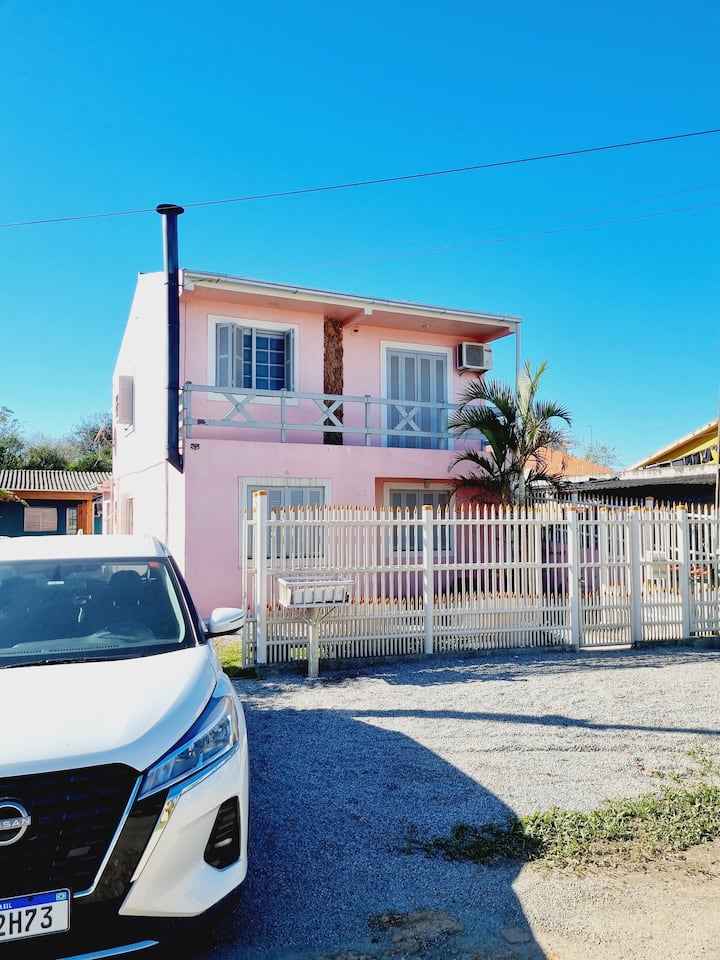 Superior Sobrado Ideal P Empresa 3 Quartos 6 Cama - Pelotas