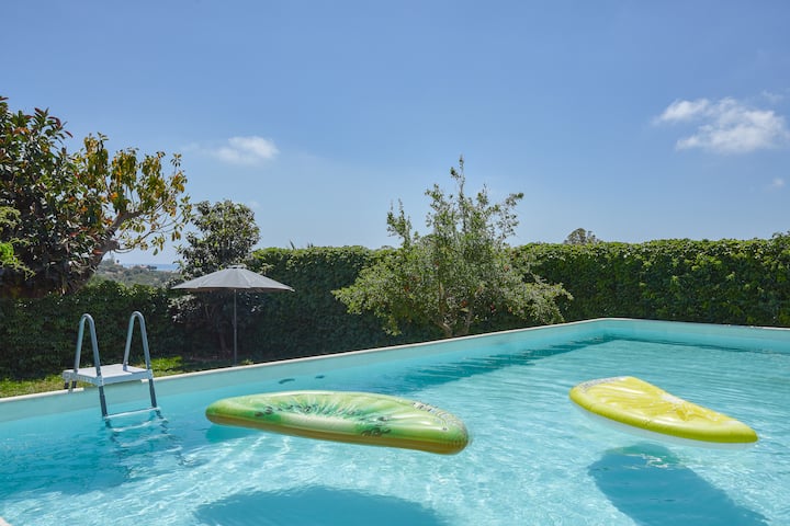 Monolocale In Villa Con Piscina - Marina di Ragusa
