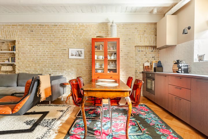 Silver Bee Old Town Apartment - Vilnius