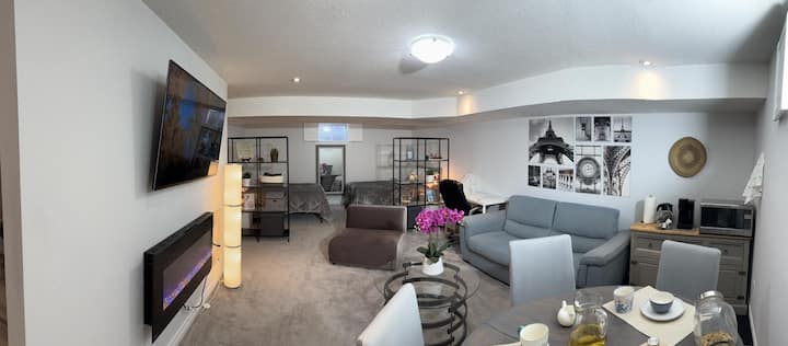 Open-concept Space In Quiet Area - St. Jacobs
