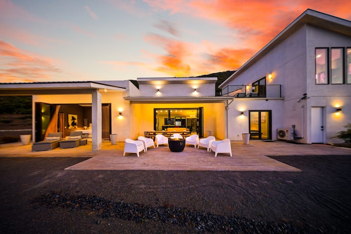 Modern Private Hilltop Mansion W/ Views - Murrieta, CA