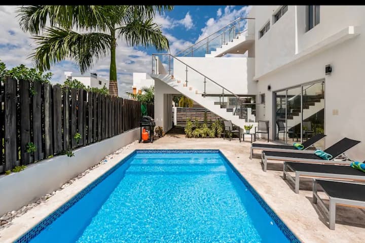 Tropical Villa Vizcaya – 5 Min Walk To Beach! - La Romana