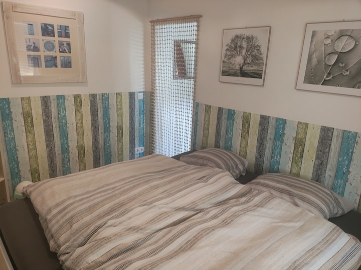 Zwei Ruhige Zimmer Für 1-2 Personen - Hameln