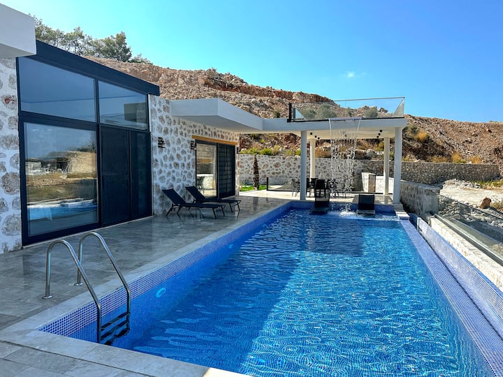 Eşsiz Doğa Harika Plajlara Yakın - Kalkan
