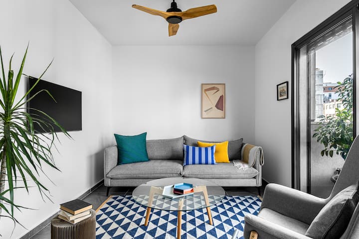 Modern Comfort In Neve Shaanan, 50 Sqm & A Balcony - Telavive
