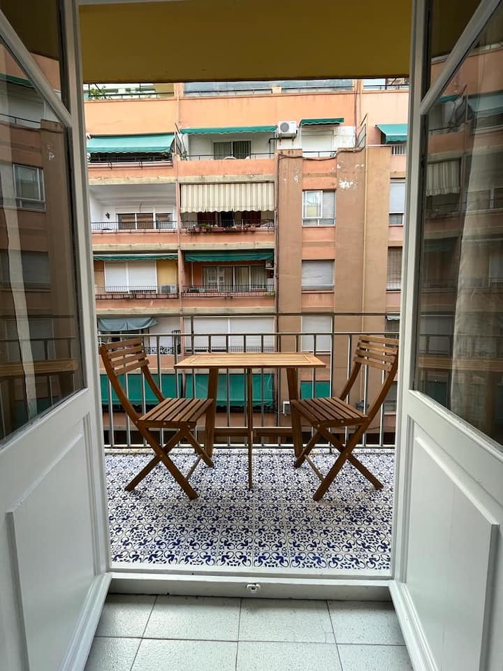 Central Valencia 2br+balcony - Moncada