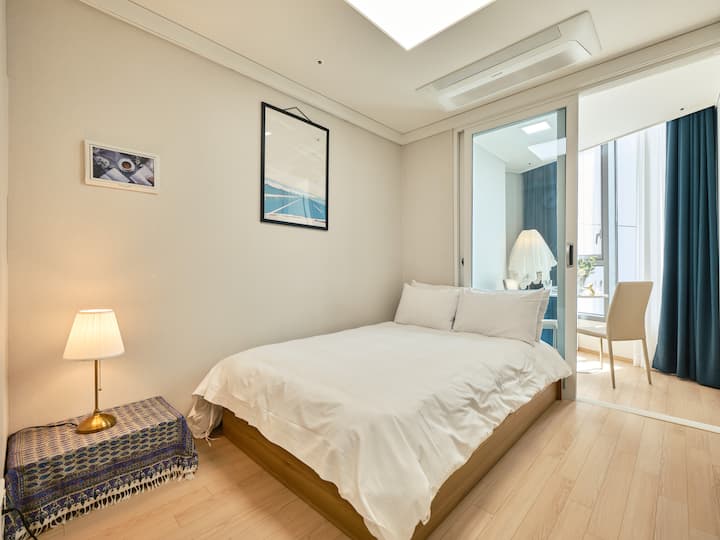 *고층*야경*깨끗한숙소*명동10분*지하철역3분*wi-fi*넷플릭스 - Seoul