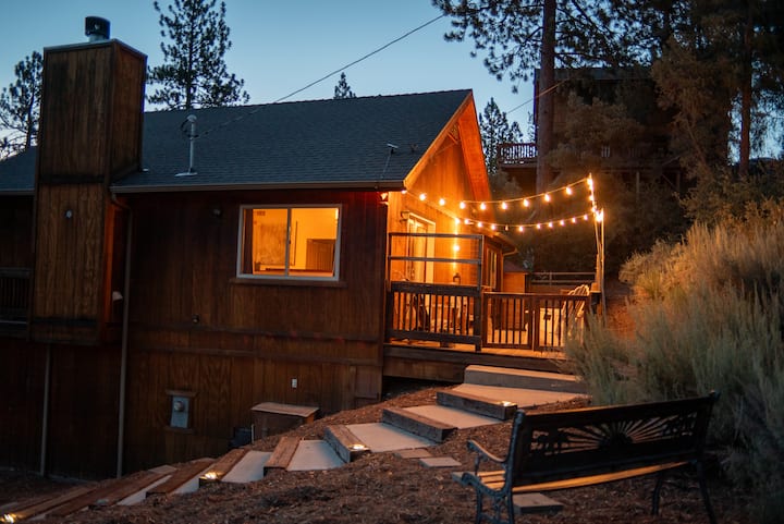 Artome Cabin - Ventura County, CA