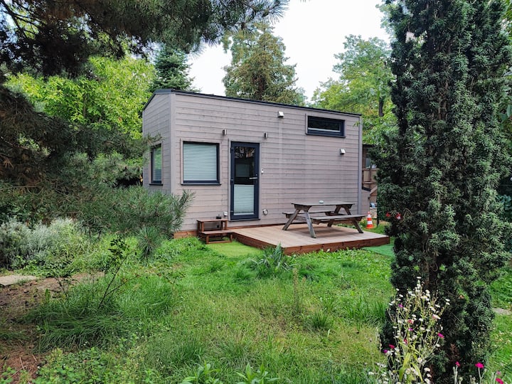 City Tinyhouse Under Watertower - Breslau