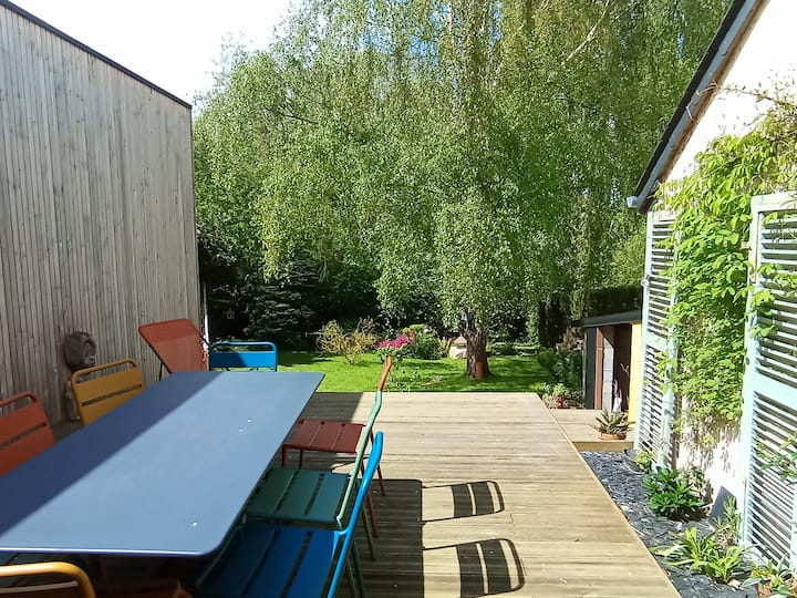Chambre De Charme
Avec Terrasse - Bayeux