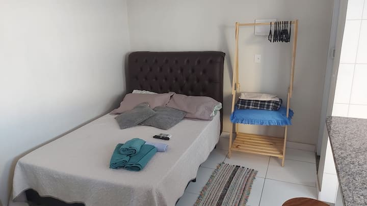 Kitnet Com Ar-condicionado Na Praia Grande - Arraial do Cabo
