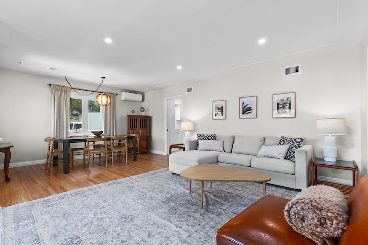 [1,888 Sf]casa De Rosas: Spacious Home Near Sdsu - La Mesa, CA