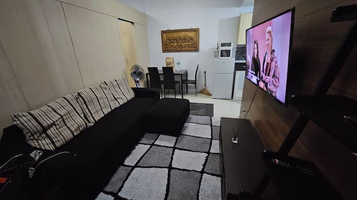 Sky High Serenity 2br Condo @ The Grass Residences - Valenzuela