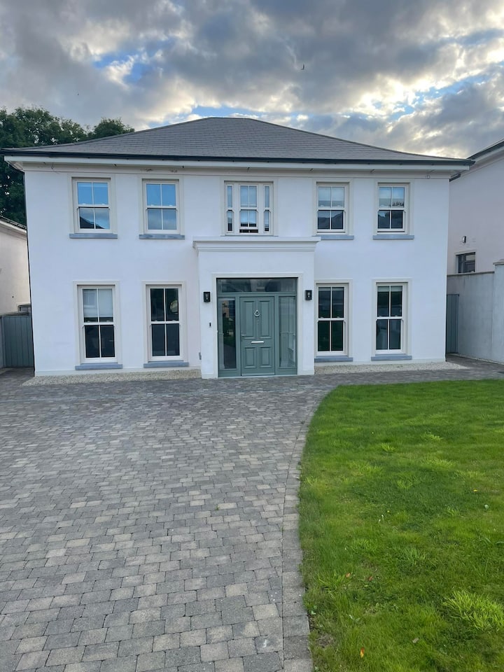 Luxury Home In Castletroy, Limerick - Limerick