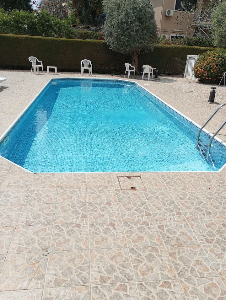 Cute Apartment With Pool - Limassol