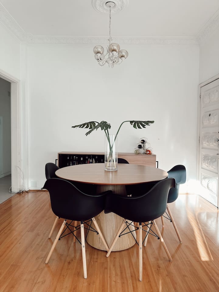 Quarto Em Apê De Frente Para O Mar De Copacabana. - Rio de Janeiro