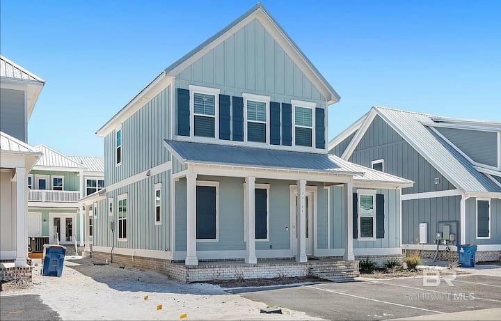 Orange Beach Vacation House - Orange Beach, AL
