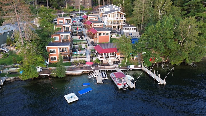 Winnipesaukee Lakefront Luxury Unit #8 W Hot Tub - Laconia, NH