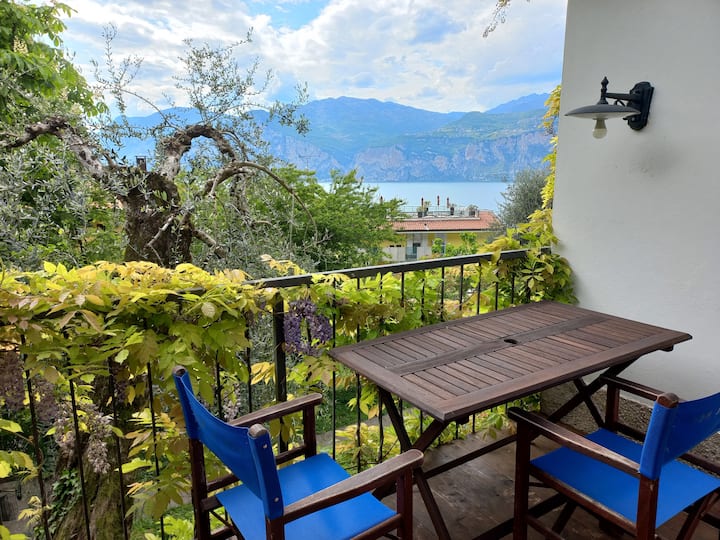 Apt Con Veranda E Ampio Terrazzo - Malcesine