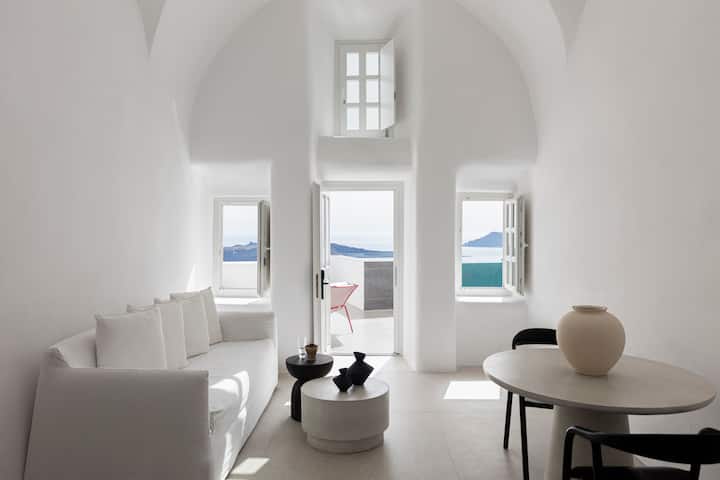 4-bdr Sea View W Jacuzzi & Sharing Pool Casasunsha - Santorini