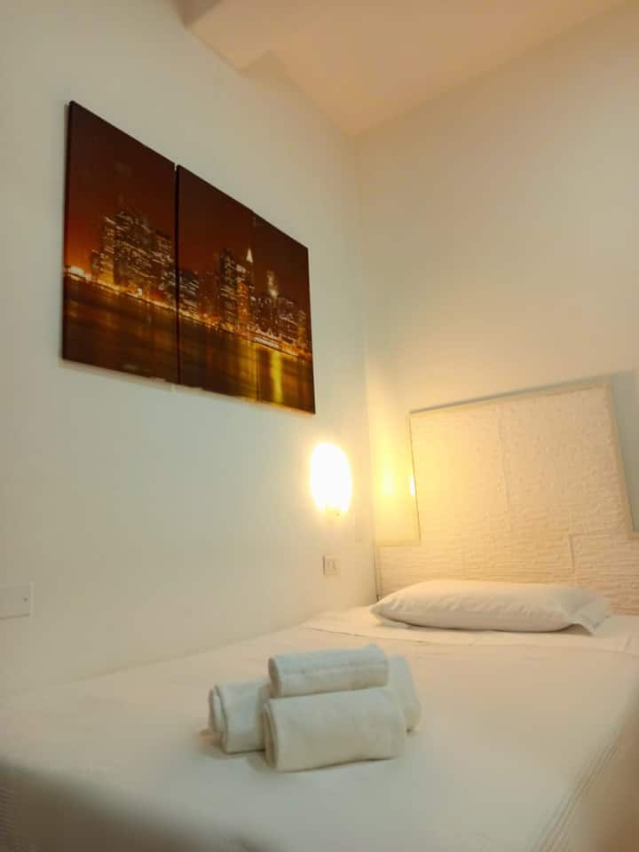 Camera Singola - La Spezia