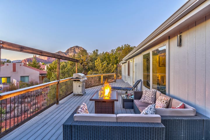 Luxury Sedona Haven, Views & Deck! - Sedona, AZ