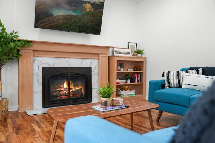 Charming Home Away In Albany - Albany, OR