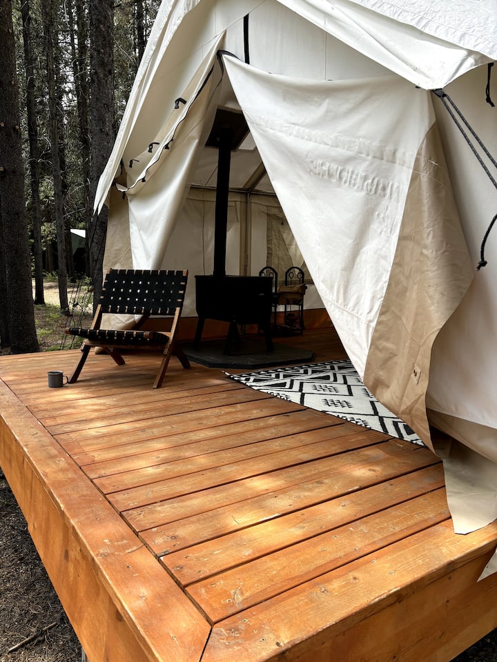 Private Glamping Crescent Creek - Odell Lake, OR