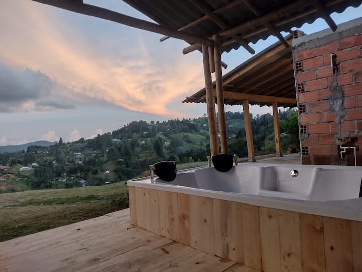 Finca En Guarne/hermosa Vista - Copacabana