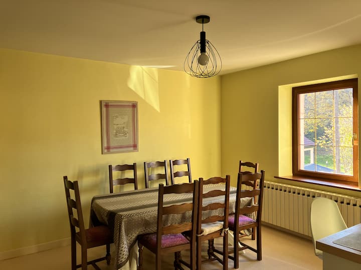 Gîte 3 Chambres / 8 Personnes (Draps Non Inclus) - Remiremont