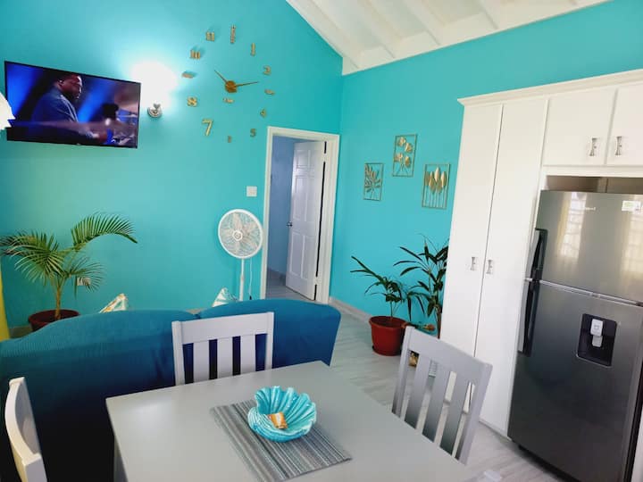 Blissvacay
Couples/singles
Tropical Retreat - Antigua and Barbuda