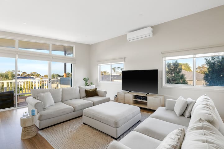 Wallaby Retreat - Phillip Island