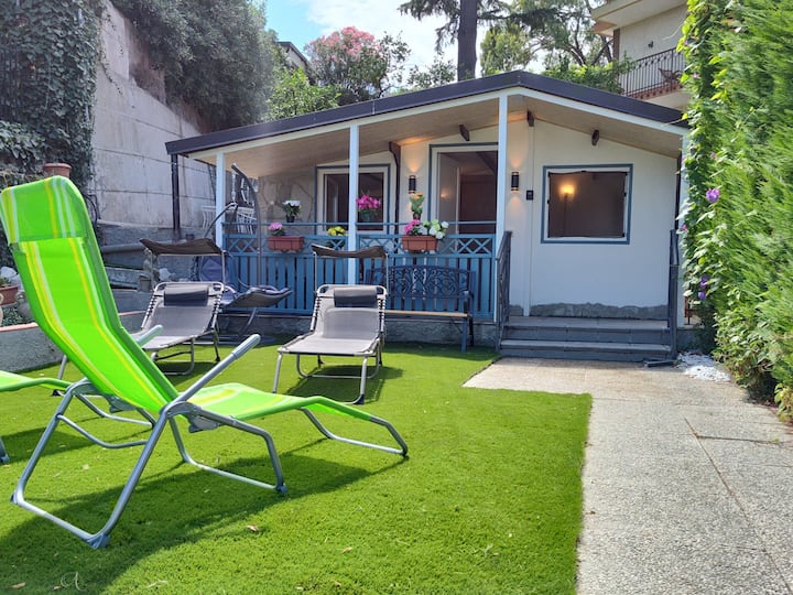 Casa Indipendente Con Giardino E Posto Auto - Ospedaletti