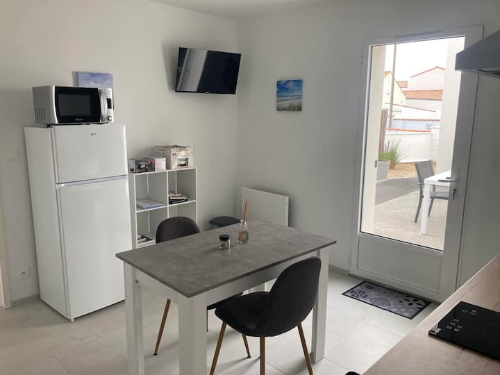 Gîte Les Oyats à 50m De La Mer (Pour 2 Personnes) - Vendée