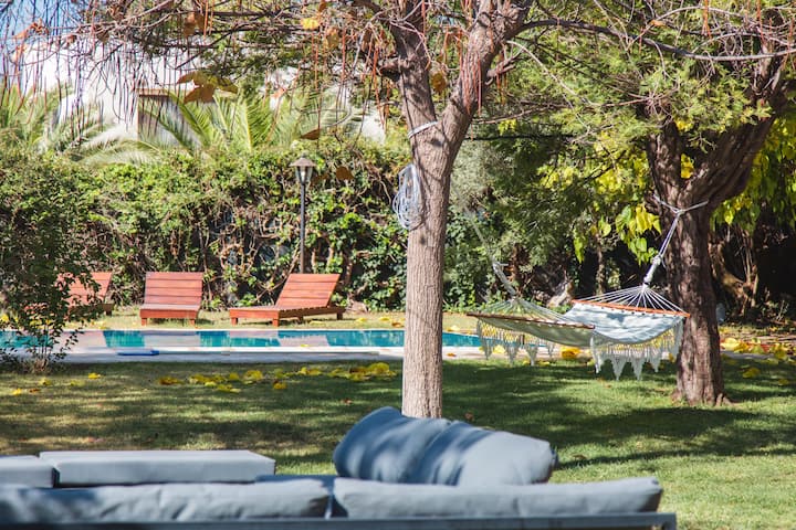Beautiful Villa With Pool And Garden In Mendoza - Provincia de Mendoza