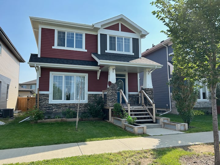 Beautiful And Quiet House With A Comfortable Bed - Fort Saskatchewan
