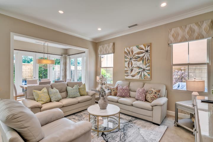 Expansive 5br Stay｜family & Pet-friendly E#6964 - Irvine, CA