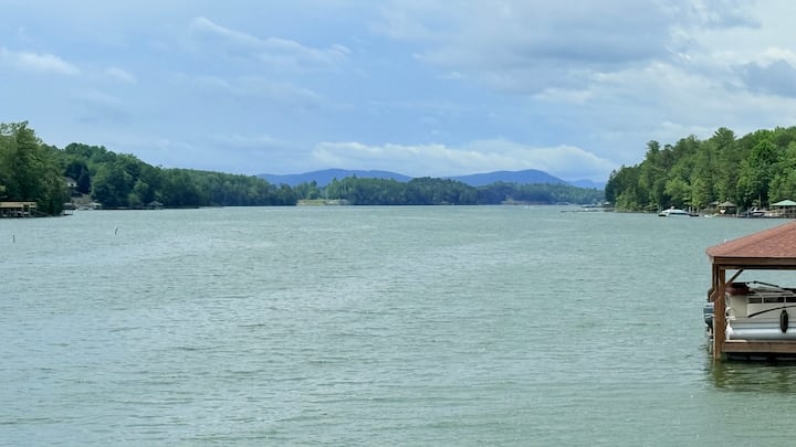 Lakefront Home On Lake James! - Morganton, NC